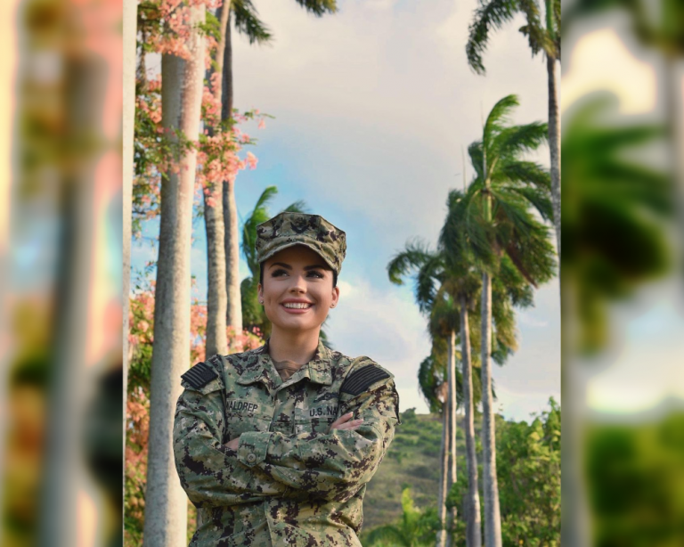 Uniformed Beauty: 30 Picturesque Portraits of Lovely Girls - Page 3 of ...